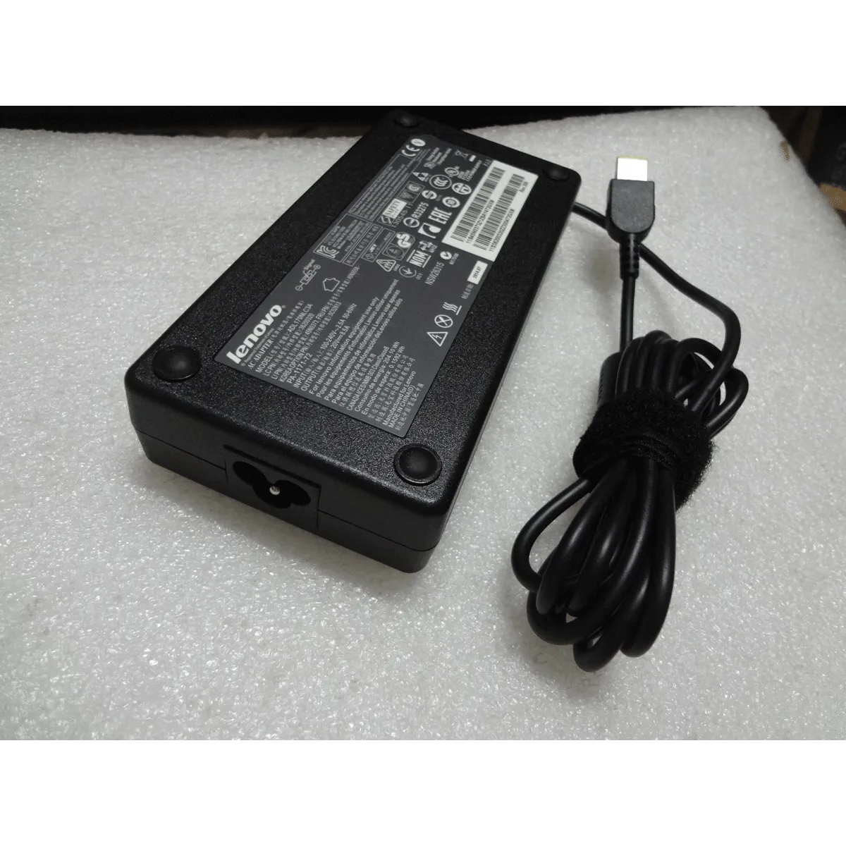 Lenovo 45N0374, 45N0558 Orjinal Notebook Adaptörü